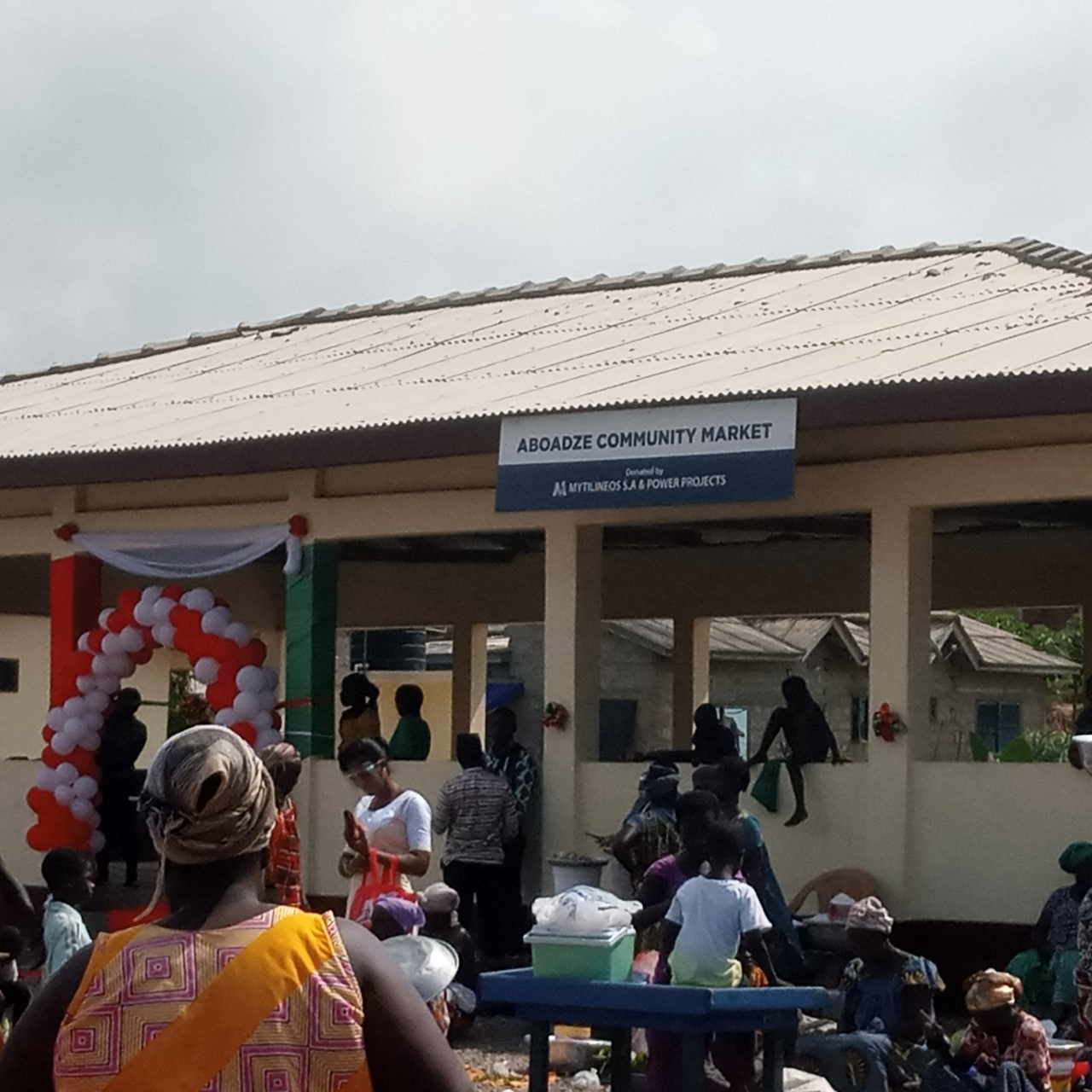 Aboadze traders get market