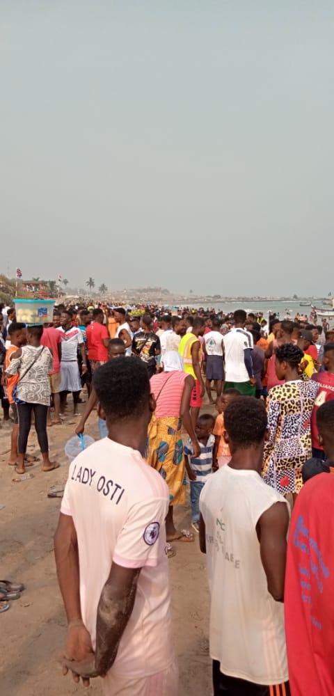 New Year revelers defy COVID-19 protocols at Aboadze Beach