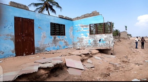 Volta Region: NADMO deploys relief items to affected persons in Coastal ...